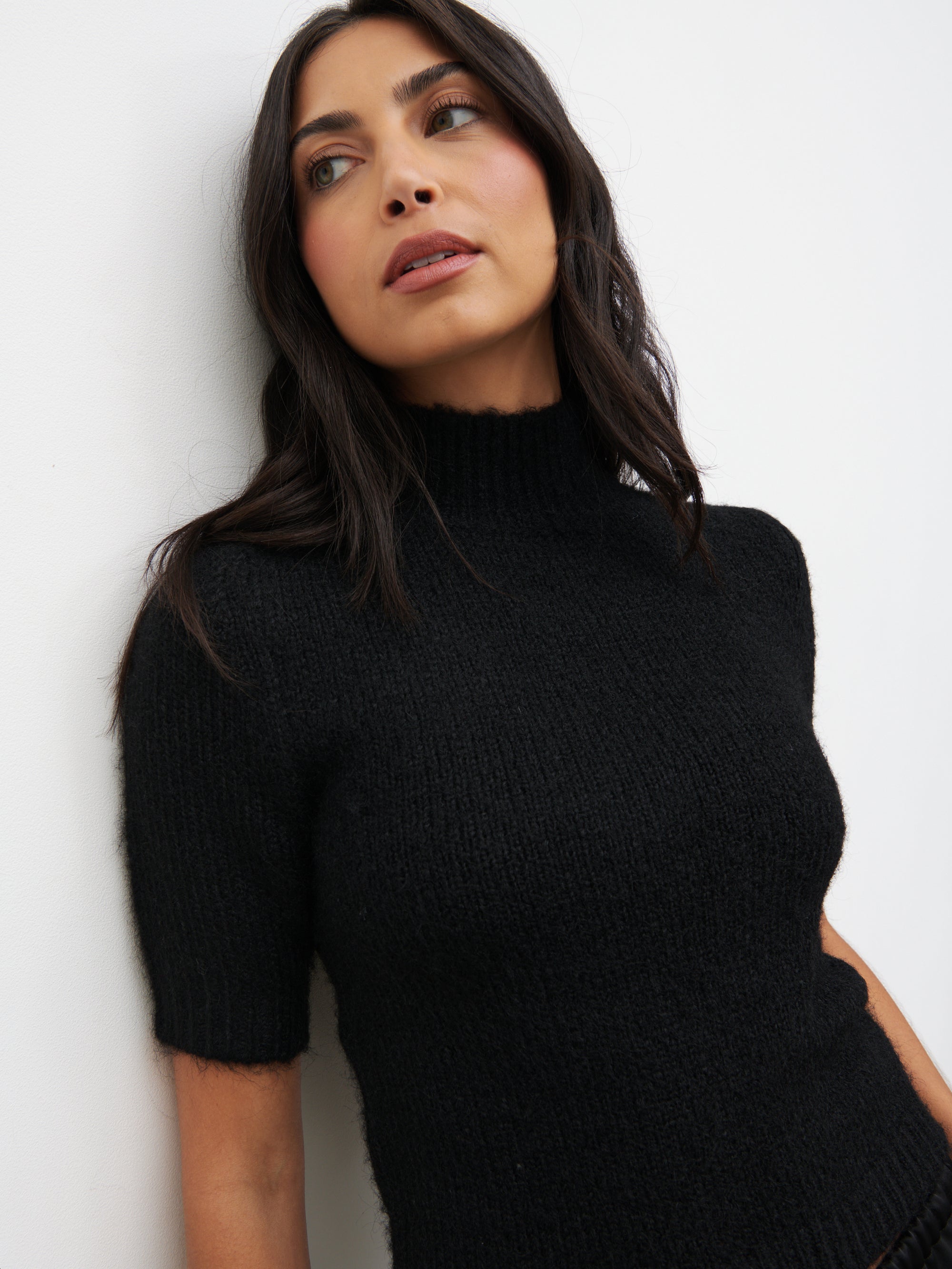 Alia Fluffy High Neck Knit Top - Black – Pretty Lavish