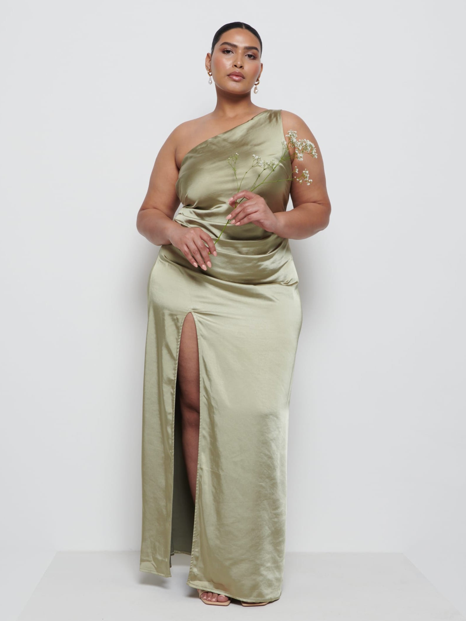 Amelia Ruched Maxi Bridesmaid Dress Curve - Olive – Pretty Lavish
