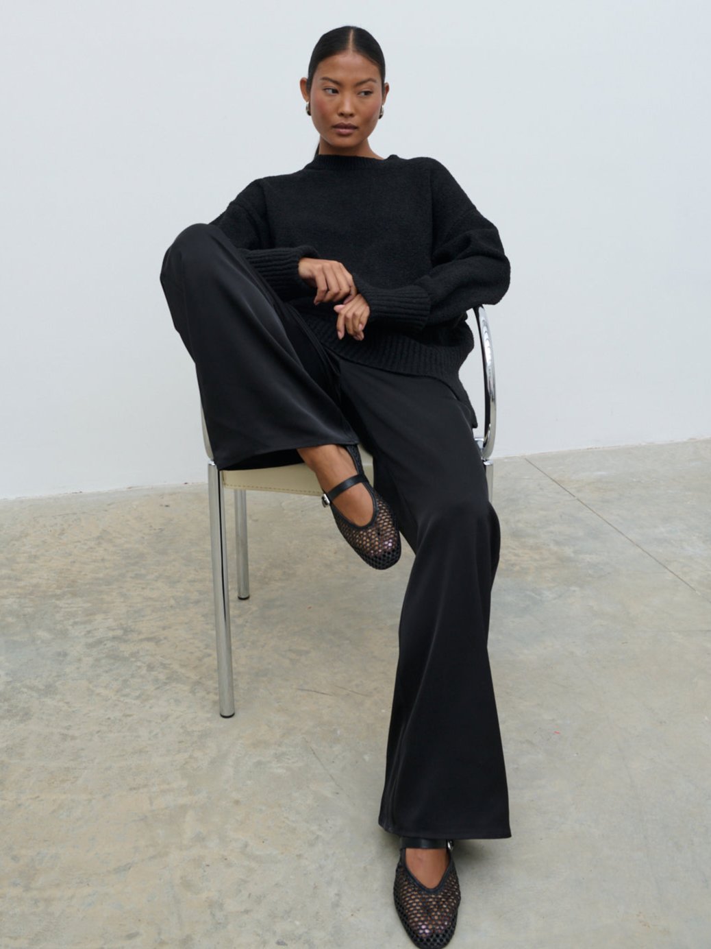 Breya Satin Drawstring Trousers - Black – Pretty Lavish