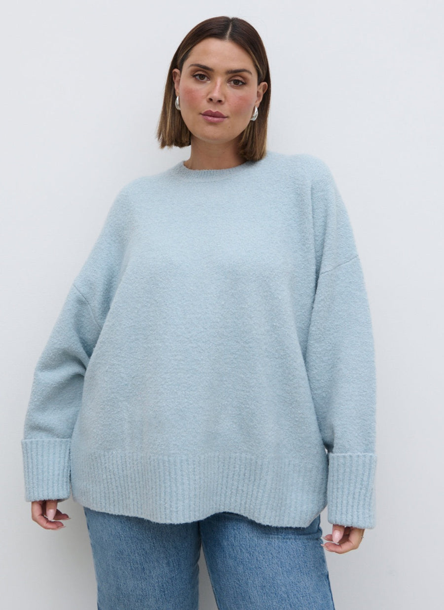 Camille Oversized Borg Knit Jumper Curve - Pale Blue – Pretty Lavish