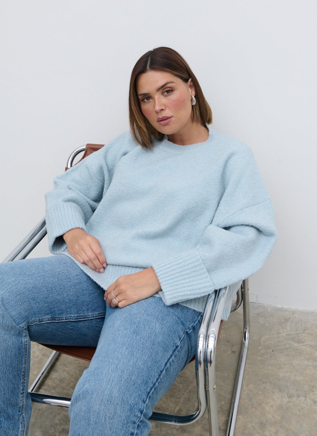 Camille Oversized Borg Knit Jumper Curve - Pale Blue – Pretty Lavish
