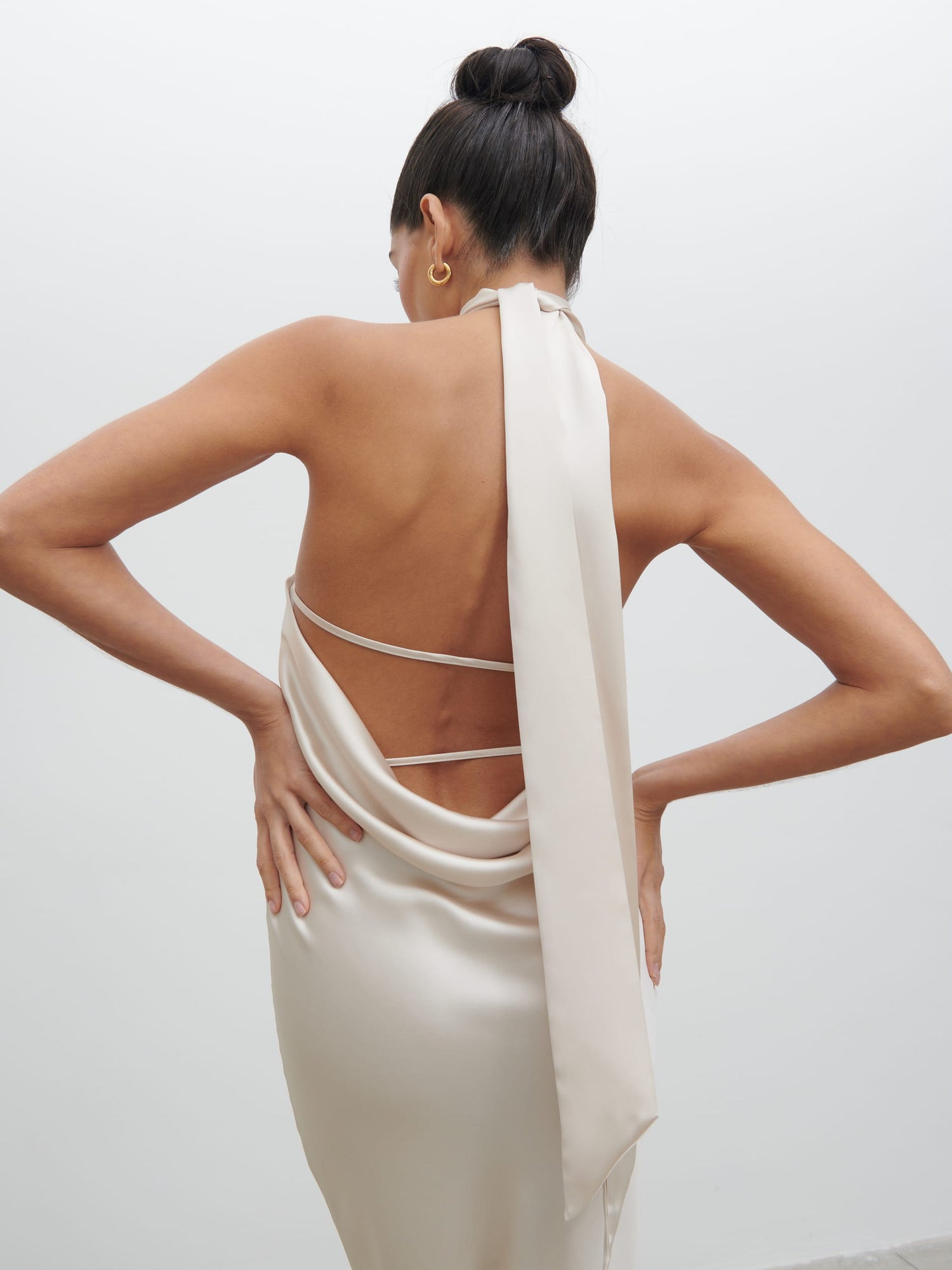 Chloe Scarf Maxi Dress - Ivory – Pretty Lavish