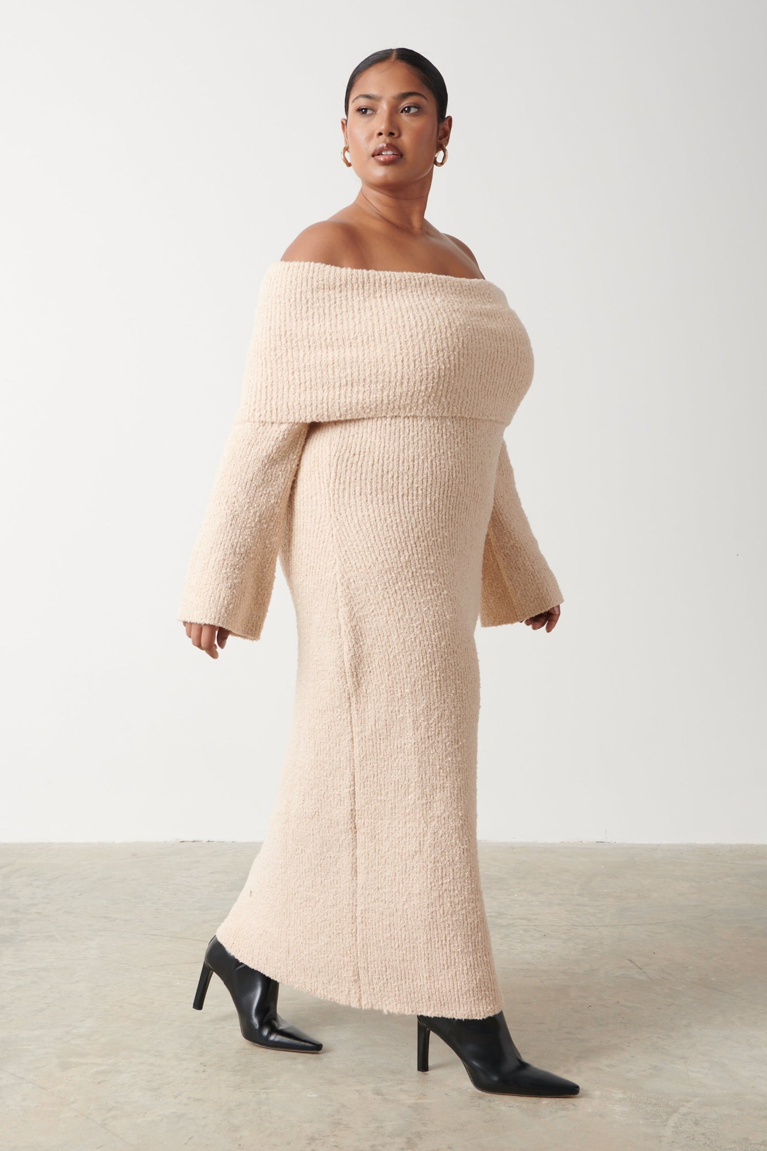 Elodie Midaxi Bardot Knit Dress Curve - Ecru – Pretty Lavish
