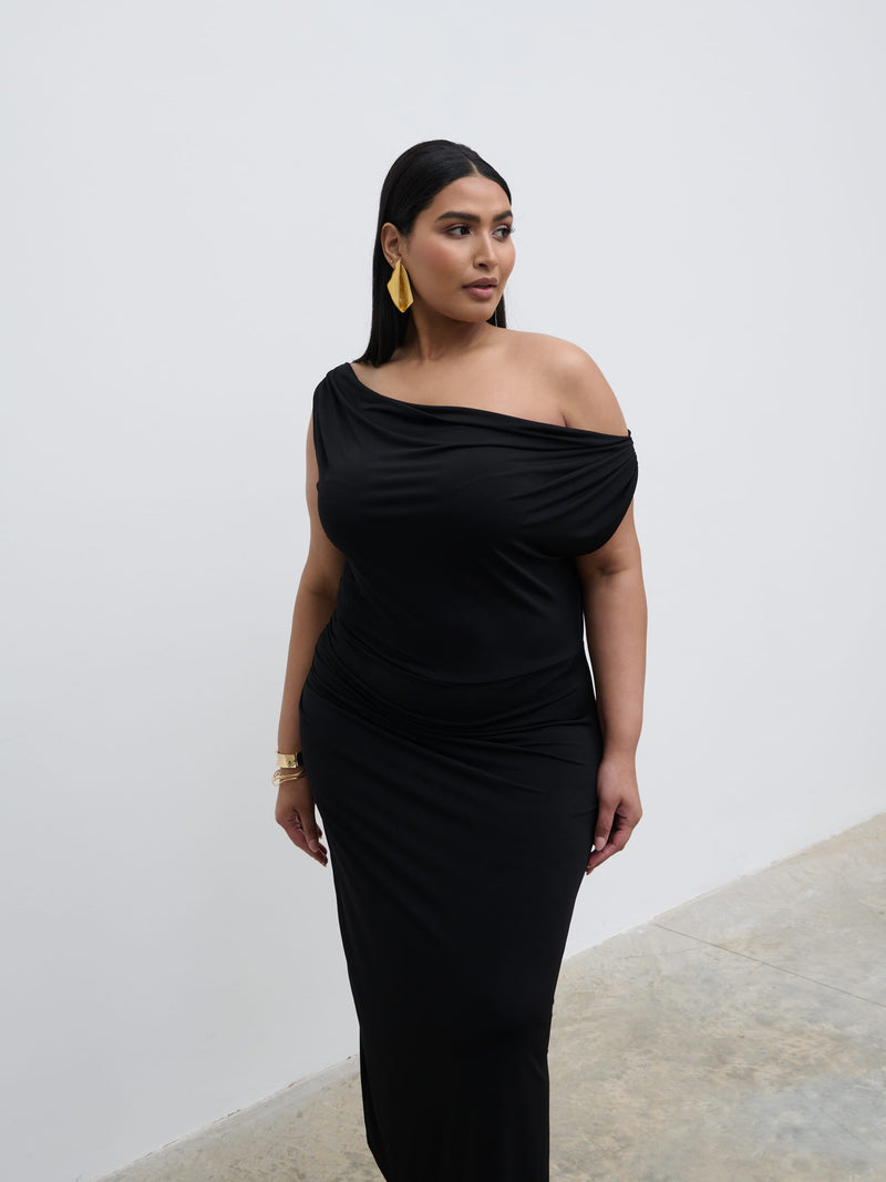 Janece Asymmetric Jersey Dress Curve - Black – Pretty Lavish