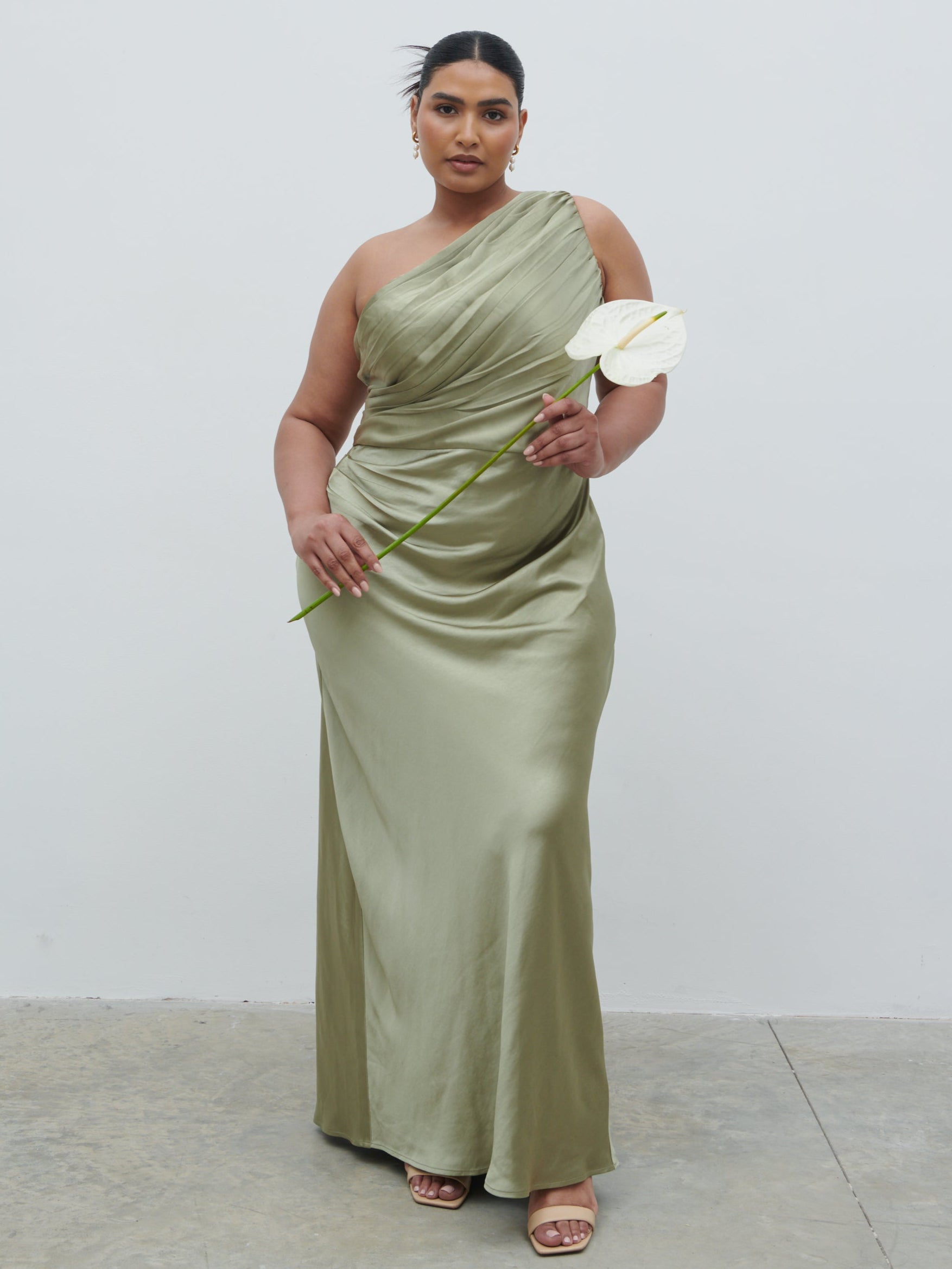 Juliet Ruched Maxi Bridesmaid Dress Curve - Matte Olive – Pretty Lavish
