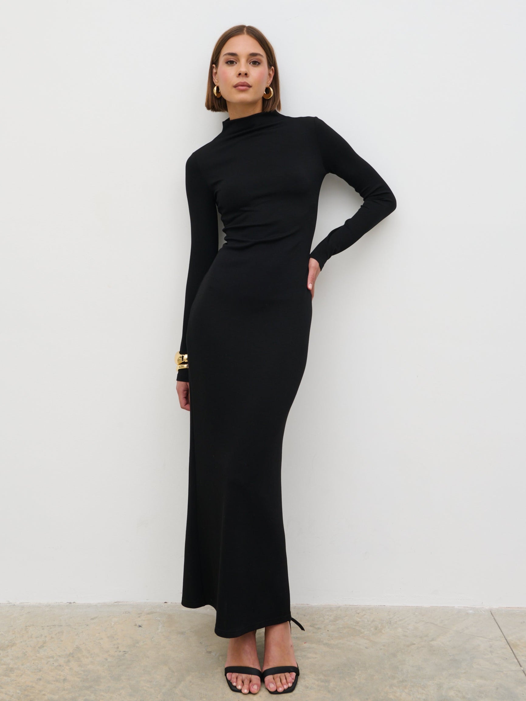 Mabel High Neck Jersey Maxi Dress - Black – Pretty Lavish
