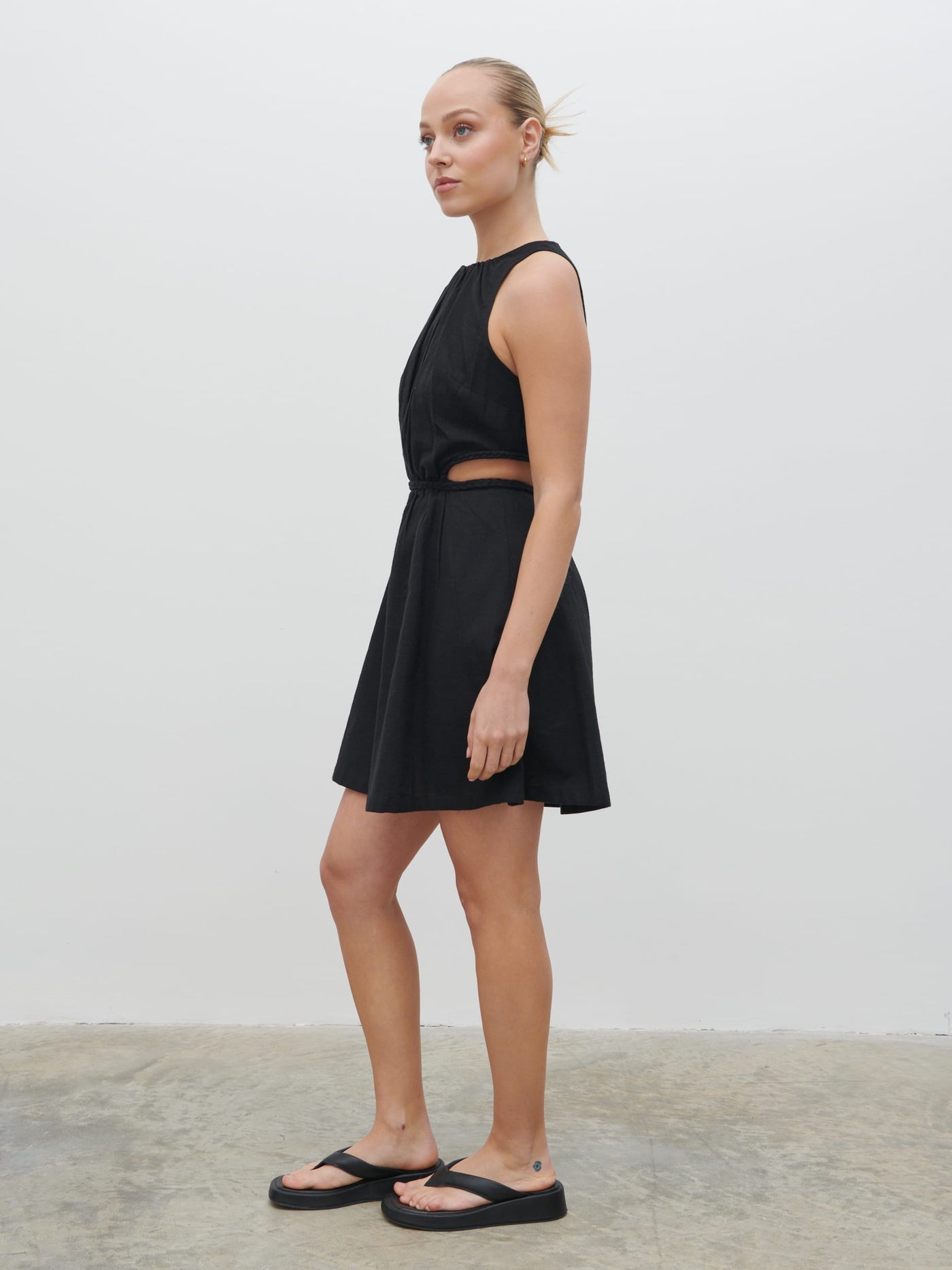 Melody Cut Out Mini Dress - Black – Pretty Lavish