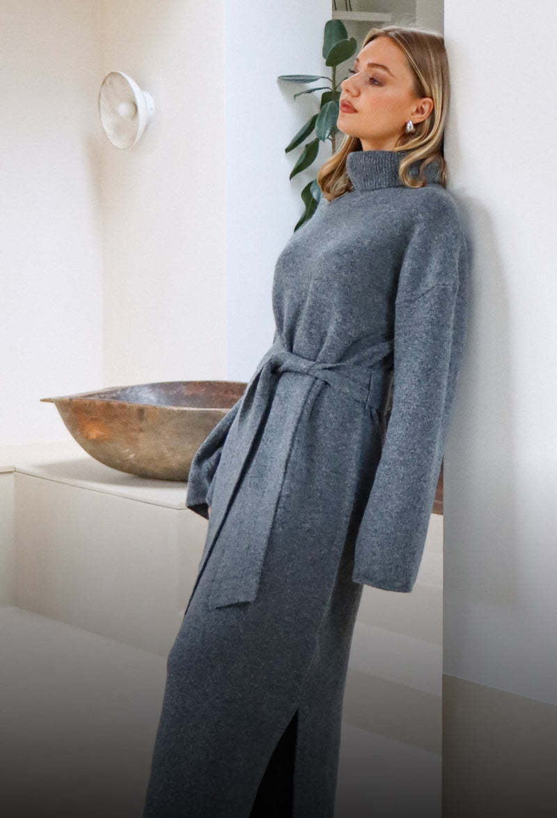 Pretty Lavish | Timeless Silhouettes