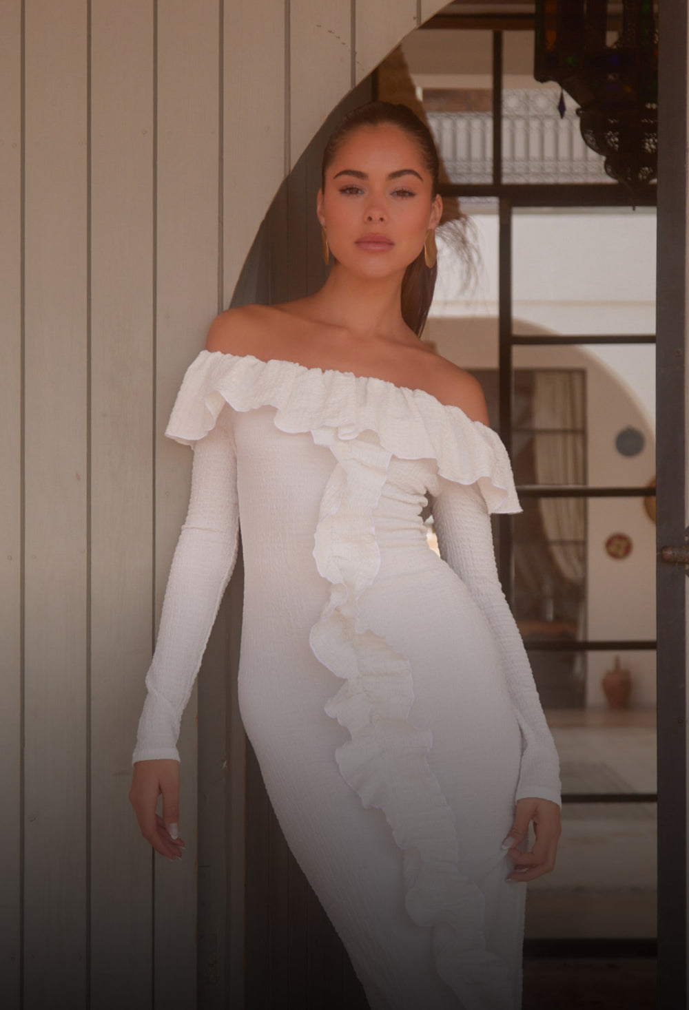 Pretty Lavish | Timeless Silhouettes