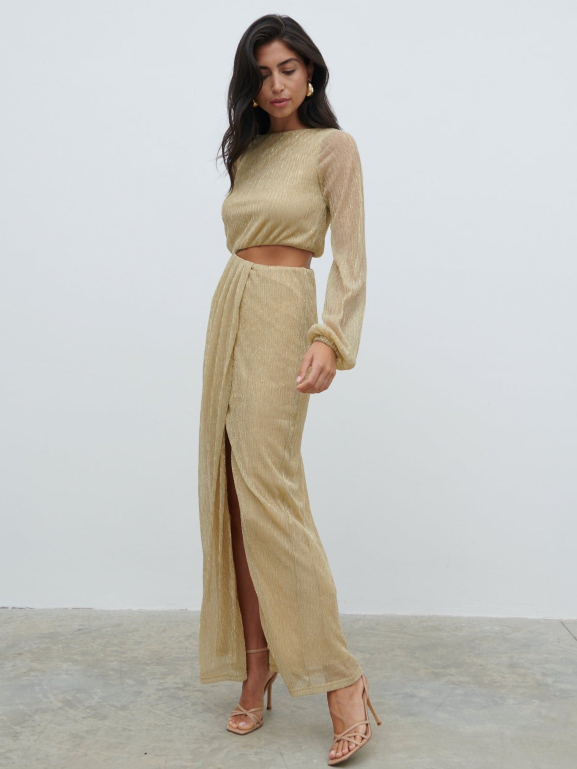 Rae Cut Out Maxi Dress - Metallic Gold – Pretty Lavish